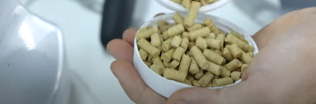 Grinder Maintenance: The Power of Grinder Tablets - Evolve North