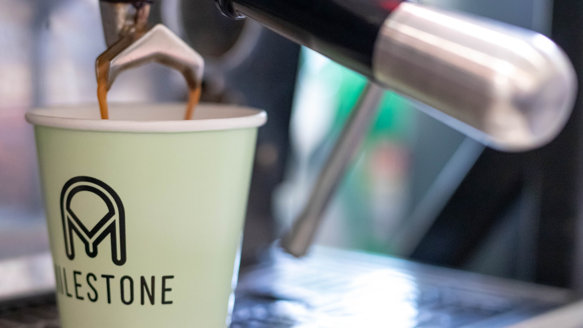 Custom-Printed Takeaway Coffee Cups - Evolve North